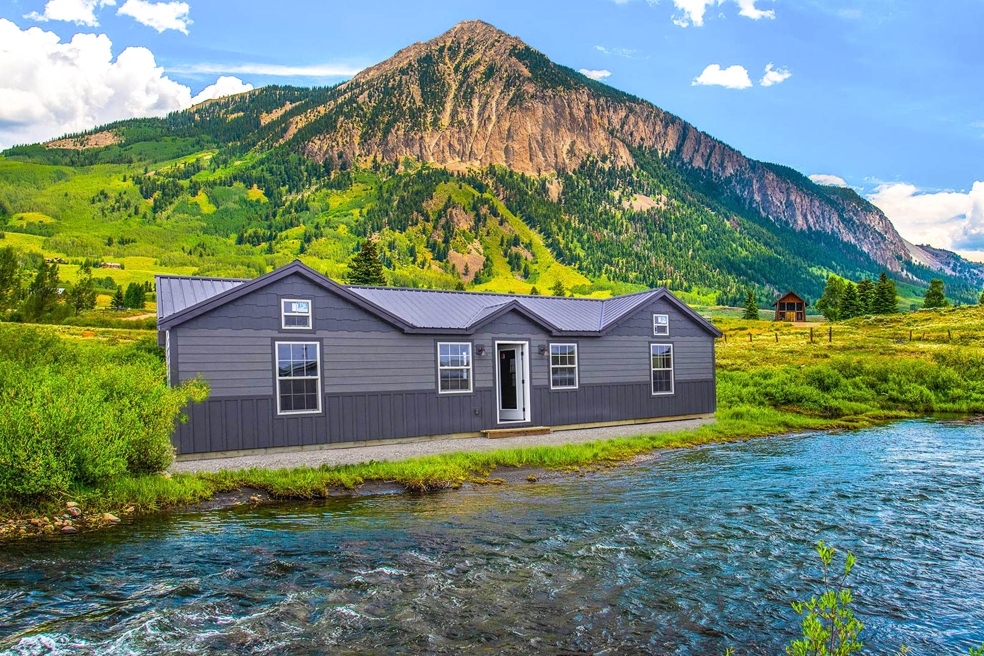 Beautiful Custom Modular Cabins | Montana Shed Center