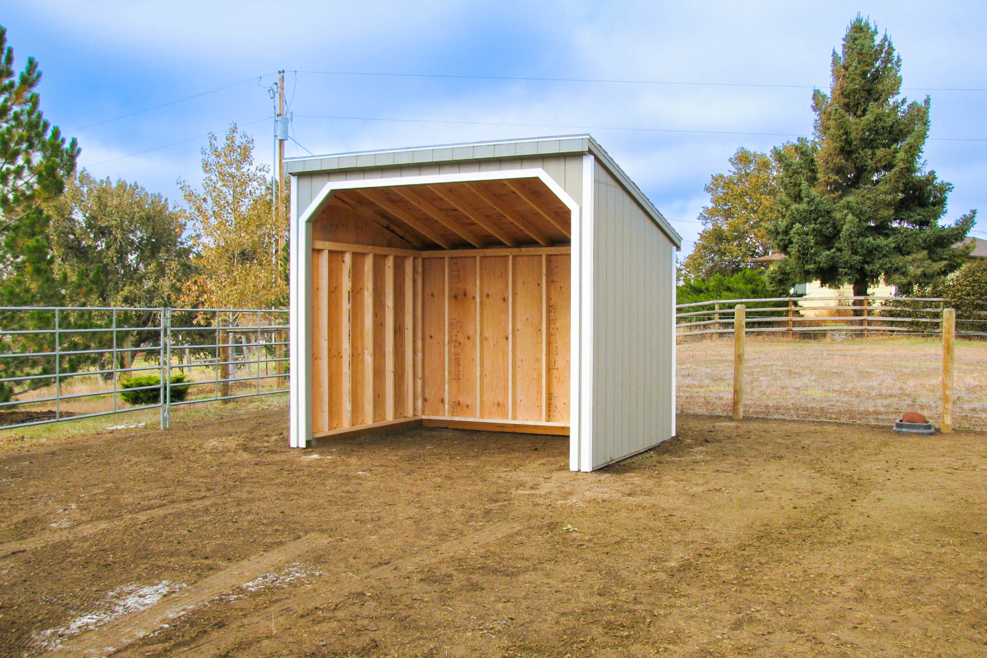 Loafing Sheds | Portable Horse Shelter | Montana Shed Center